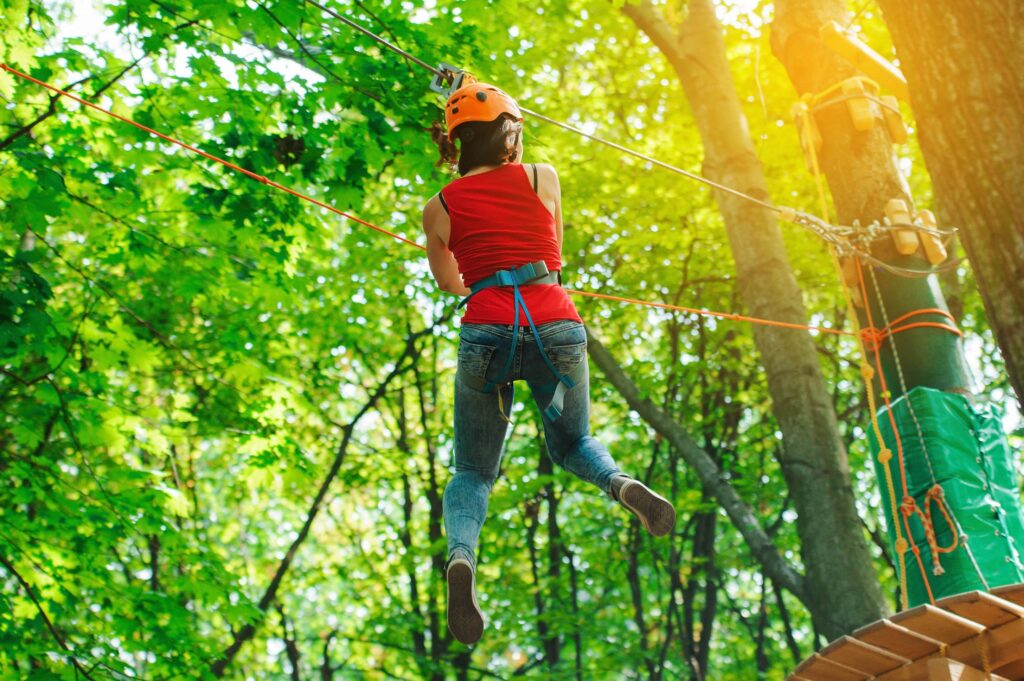 5 Astuces pour Réussir Votre Premier Parcours d'Accrobranche - Acroforest